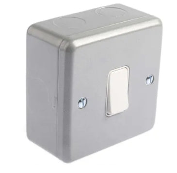 MK Electric Metal Clad Switch, 2 Way, 1 Gang, K53 – Barakastock